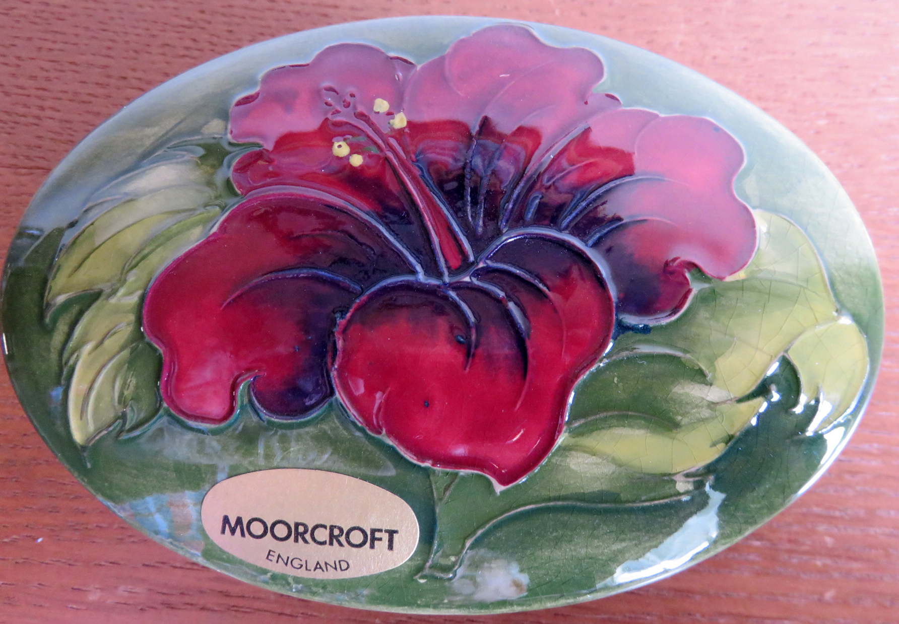 Moorcroft Hibiscus Red on Green Blue lidded box Walter Moorcroft