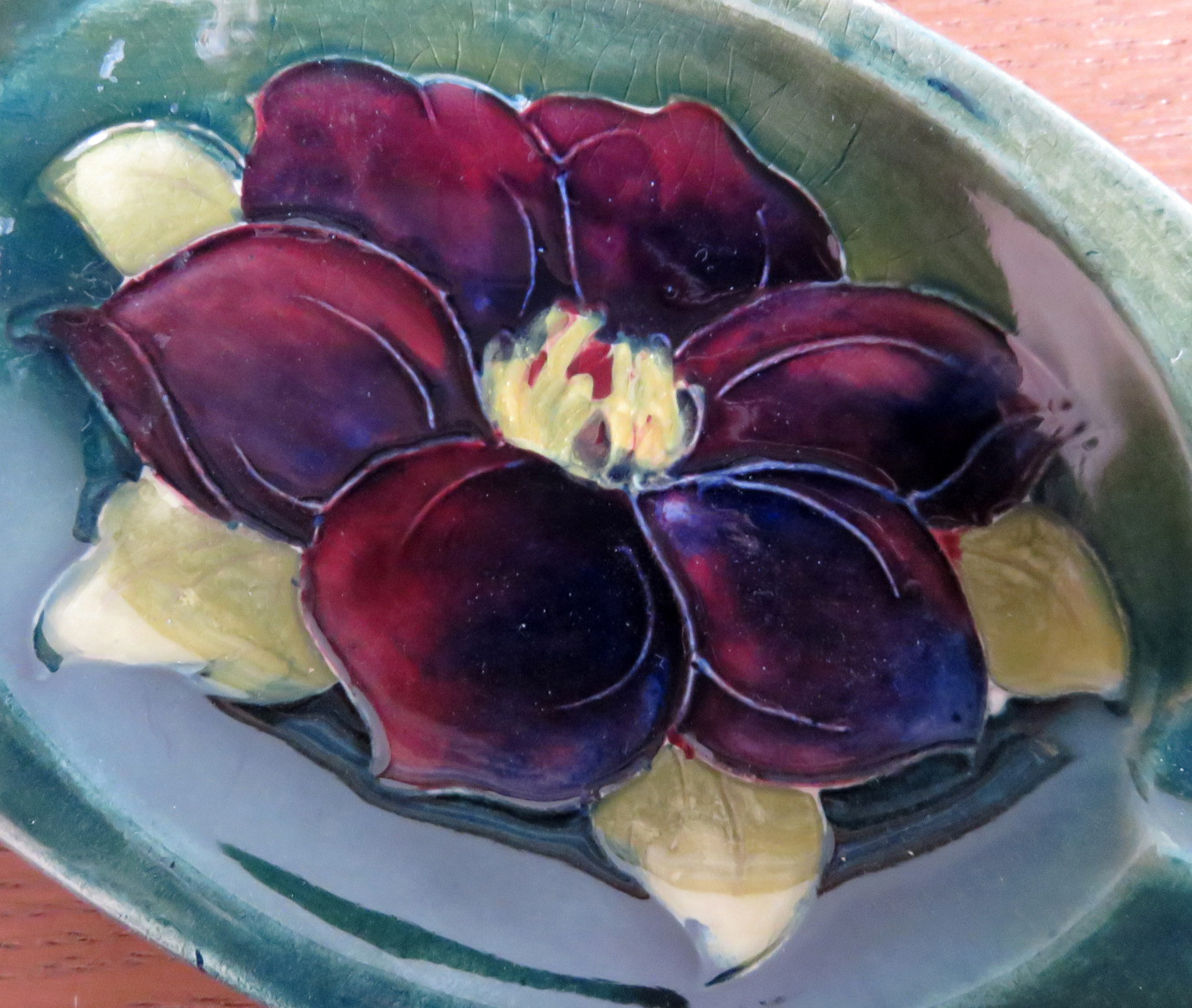 Moorcroft Clematis Green Oval Ashtray