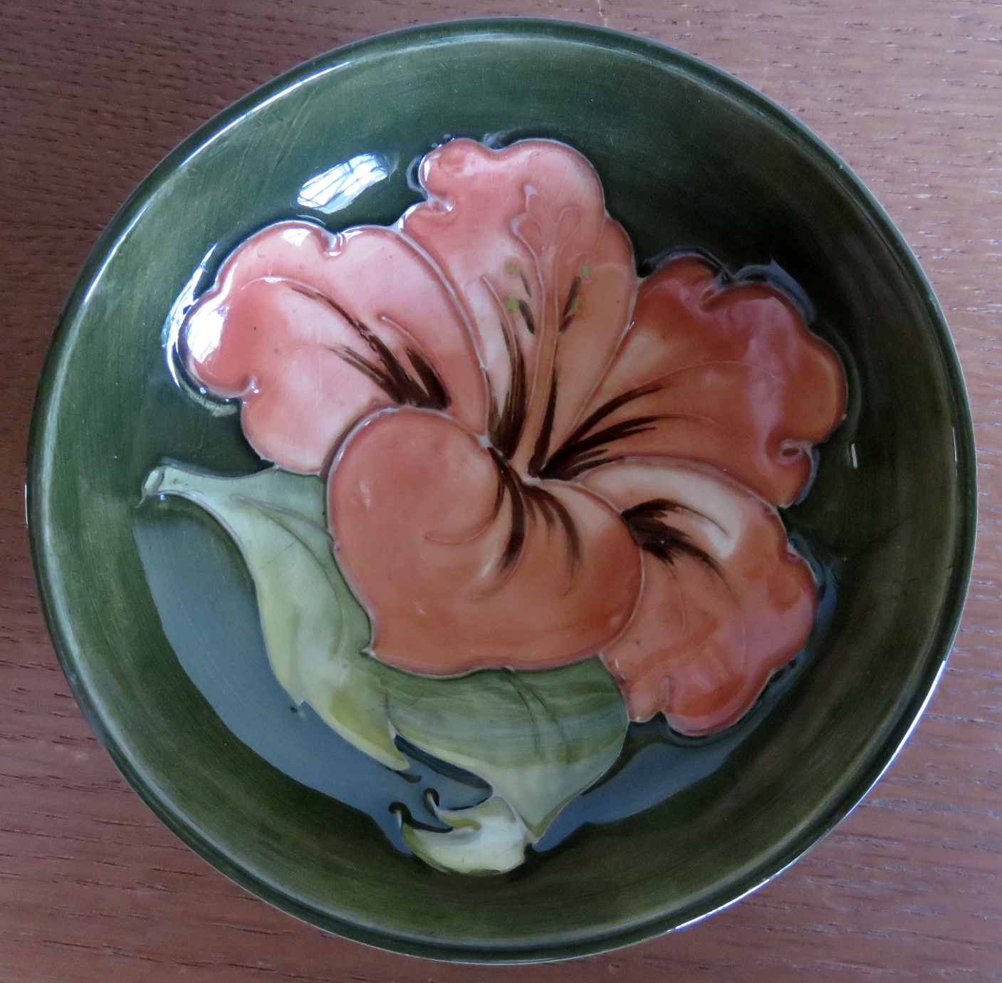 Moorcroft Coral Hibiscus on green footed bowl 4.5 inches Walter ...